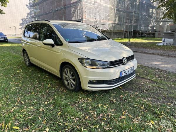 Фольксваген Туран 2017 в Мариямполе на AUTOMOTO.COM.LV Желтый Фольксваген Туран 2017 в Мариямполе, объемом двигателя 2.00 л и пробегом 410 тыс. км за 5800 €, фото 4 на AUTOMOTO.COM.LV