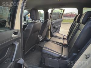 Yellow Volkswagen Touran 2020 in Riga, with an engine capacity of 2.00 L and mileage of 230 thousand km for 8000 €, photo 15 on AUTOMOTO.COM.LV
