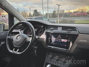 Yellow Volkswagen Touran 2020 in Riga, with an engine capacity of 2.00 L and mileage of 230 thousand km for 8000 €, photo 16 on AUTOMOTO.COM.LV