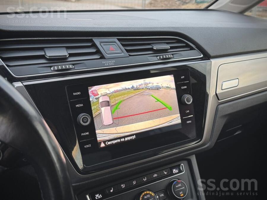 Yellow Volkswagen Touran 2020 in Riga, with an engine capacity of 2.00 L and mileage of 230 thousand km for 8000 €, photo 17 on AUTOMOTO.COM.LV