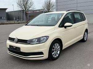 Dzeltens Volkswagen Touran 2021 Kauņa, ar dzinēja tilpumu 1.97 L un nobraukumu 245 tūkst. km par 9999 €, foto  vietnē AUTOMOTO.COM.LV