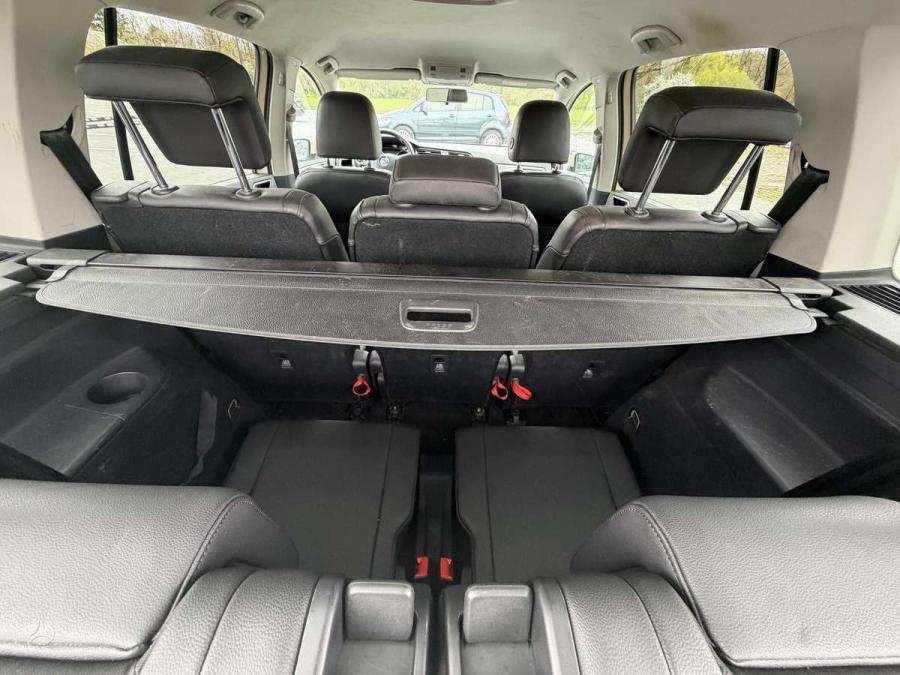 Dzeltens Volkswagen Touran 2021 Kauņa, ar dzinēja tilpumu 1.97 L un nobraukumu 240 tūkst. km par 8650 €, foto 18 vietnē AUTOMOTO.COM.LV