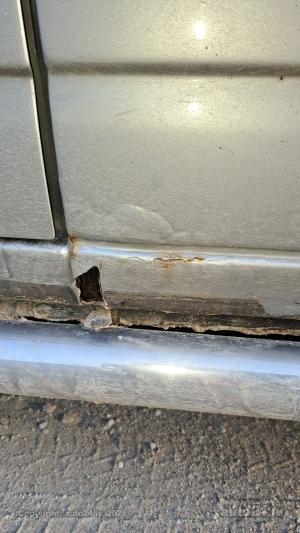 Smilšu krāsa Volkswagen Transporter 2000 Veru, ar dzinēja tilpumu 2.50 L un nobraukumu 357 tūkst. km par 4300 €, foto 11 vietnē AUTOMOTO.COM.LV