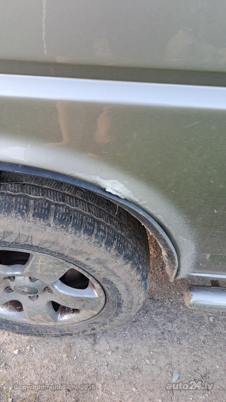 Smilšu krāsa Volkswagen Transporter 2000 Veru, ar dzinēja tilpumu 2.50 L un nobraukumu 357 tūkst. km par 4300 €, foto 14 vietnē AUTOMOTO.COM.LV