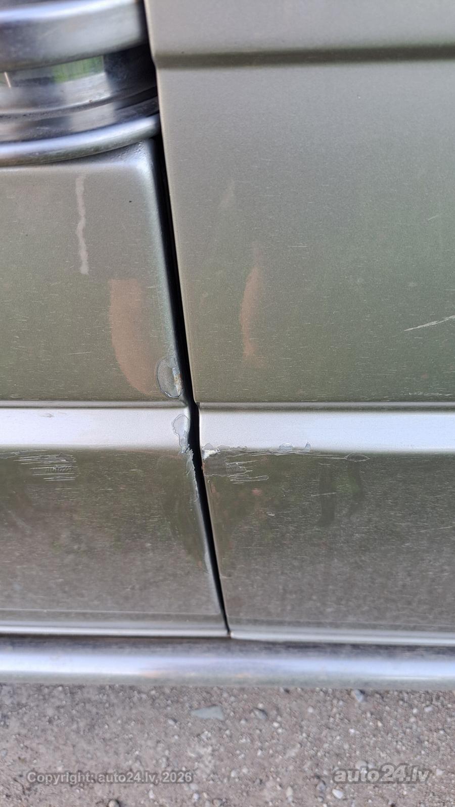 Smilšu krāsa Volkswagen Transporter 2000 Veru, ar dzinēja tilpumu 2.50 L un nobraukumu 357 tūkst. km par 4300 €, foto 15 vietnē AUTOMOTO.COM.LV