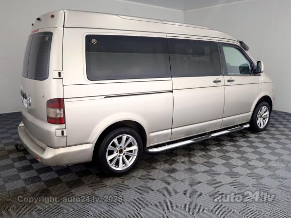 Beige Volkswagen Transporter 2008 in Tallinn, with an engine capacity of 2.50 L and mileage of 491 thousand km for 2999 €, photo 3 on AUTOMOTO.COM.LV
