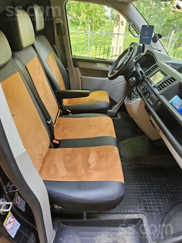 Melns Volkswagen Transporter 2017 Cēsis, ar dzinēja tilpumu 2.00 L un nobraukumu 189 tūkst. km par 16940 €, foto 3 vietnē AUTOMOTO.COM.LV