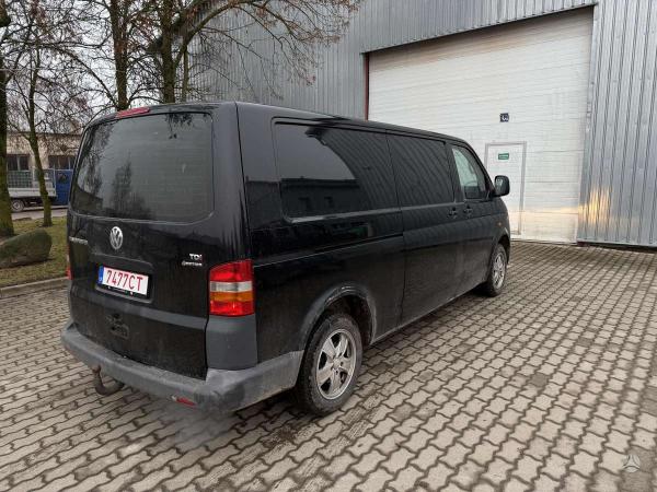 Melns Volkswagen Transporter 2005 Pasvalys, ar dzinēja tilpumu 2.50 L un nobraukumu 279 tūkst. km par 3999 €, foto 5 vietnē AUTOMOTO.COM.LV