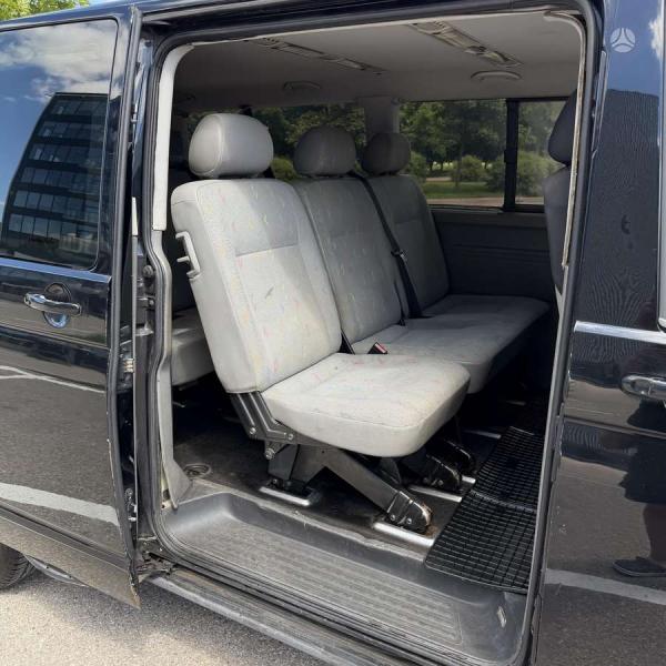 Black Volkswagen Transporter 2005 in Vilnius, with an engine capacity of 2.46 L and mileage of 373 thousand km for 6350 €, photo 6 on AUTOMOTO.COM.LV