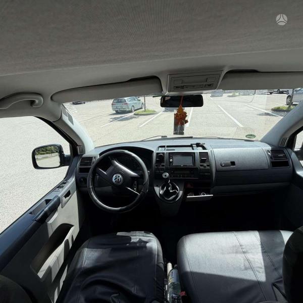 Black Volkswagen Transporter 2005 in Vilnius, with an engine capacity of 2.46 L and mileage of 373 thousand km for 6350 €, photo 8 on AUTOMOTO.COM.LV