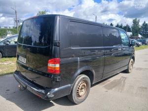 Black Volkswagen Transporter 2006 in Kaunas, with an engine capacity of 2.50 L and mileage of 500 thousand km for 2200 €, photo 5 on AUTOMOTO.COM.LV