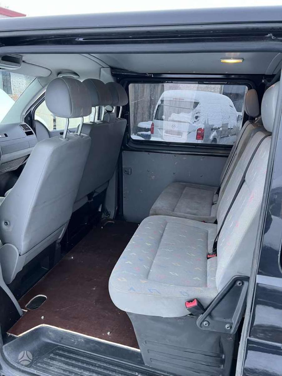 Melns Volkswagen Transporter 2007 Pasvalys, ar dzinēja tilpumu 2.50 L un nobraukumu 227 tūkst. km par 4450 €, foto 7 vietnē AUTOMOTO.COM.LV