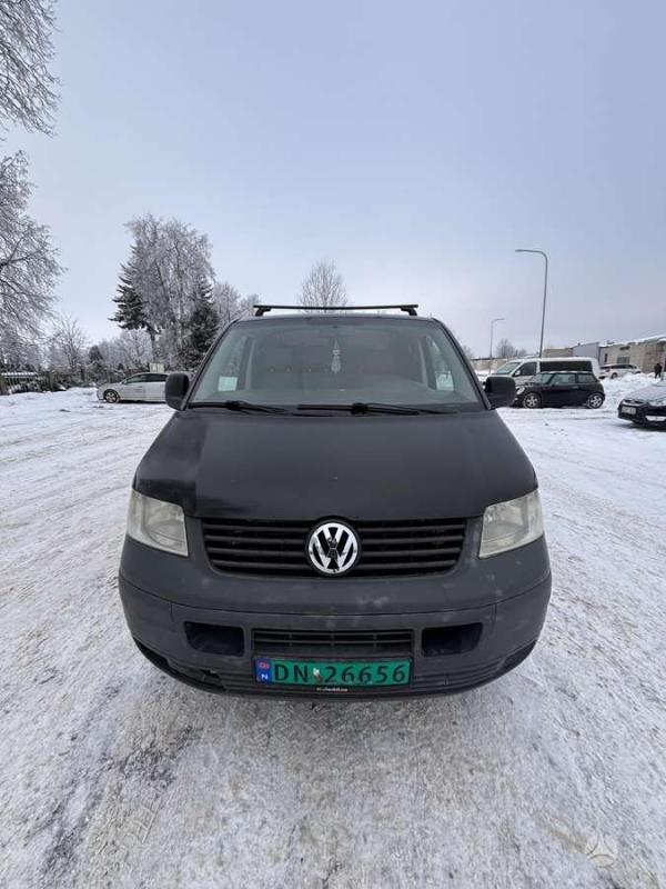 Melns Volkswagen Transporter 2009 Panevēža, ar dzinēja tilpumu 2.50 L un nobraukumu 270 tūkst. km par 4390 €, foto 3 vietnē AUTOMOTO.COM.LV