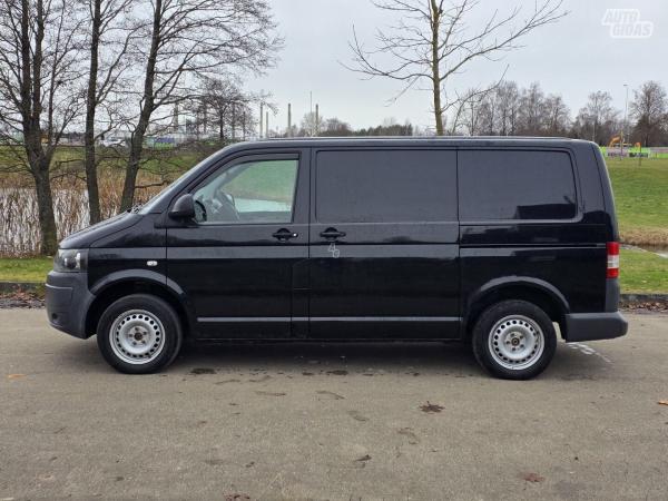 Black Volkswagen Transporter 2010 in Mazeikiai, with an engine capacity of 2.00 L and mileage of 275 thousand km for 5700 €, photo 2 on AUTOMOTO.COM.LV