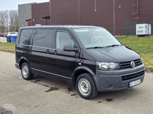 Black Volkswagen Transporter 2010 in Mazeikiai, with an engine capacity of 2.00 L and mileage of 275 thousand km for 5700 €, photo 6 on AUTOMOTO.COM.LV