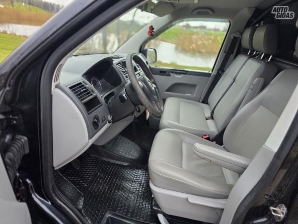 Melns Volkswagen Transporter 2010 Mažeikiai, ar dzinēja tilpumu 2.00 L un nobraukumu 275 tūkst. km par 5100 €, foto 11 vietnē AUTOMOTO.COM.LV