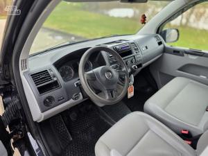 Melns Volkswagen Transporter 2010 Mažeikiai, ar dzinēja tilpumu 2.00 L un nobraukumu 275 tūkst. km par 5700 €, foto 12 vietnē AUTOMOTO.COM.LV