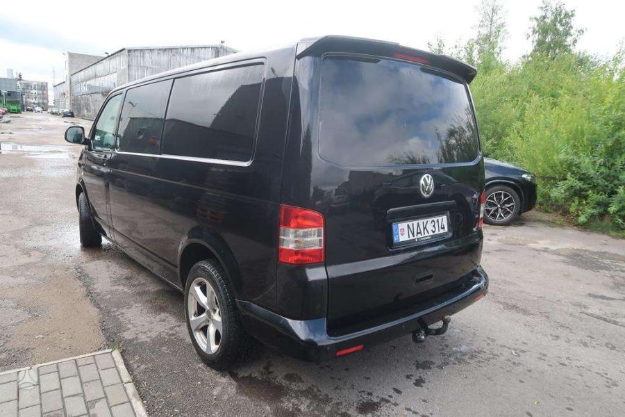 Черный Фольксваген Transporter 2010 в Каунас, объемом двигателя 1.97 л и пробегом 359 тыс. км за 7500 €, фото 5 на AUTOMOTO.COM.LV
