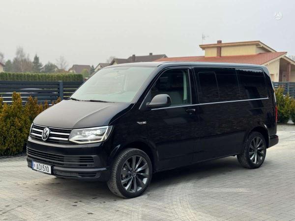 Melns Volkswagen Transporter 2016 Klaipėda, ar dzinēja tilpumu 2.00 L un nobraukumu 290 tūkst. km par 17999 €, foto 1 vietnē AUTOMOTO.COM.LV