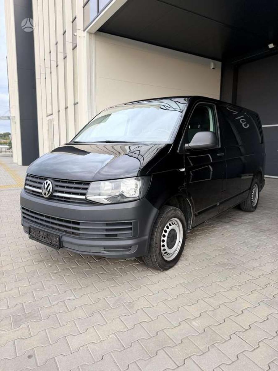 Black Volkswagen Transporter 2016 in Vilnius, with an engine capacity of 2.00 L and mileage of 203 thousand km for 7600 €, photo 1 on AUTOMOTO.COM.LV