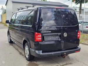Black Volkswagen Transporter 2016 in Rokiskis, with an engine capacity of 2.00 L and mileage of 270 thousand km for 5650 €, photo 9 on AUTOMOTO.COM.LV