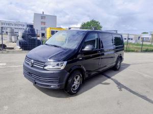 Black Volkswagen Transporter 2017 in Klaipeda, with an engine capacity of 1.97 L and mileage of 263 thousand km for 12500 €, photo 4 on AUTOMOTO.COM.LV