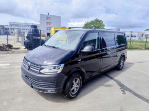Black Volkswagen Transporter 2017 in Klaipeda, with an engine capacity of 1.97 L and mileage of 263 thousand km for 12500 €, photo 15 on AUTOMOTO.COM.LV