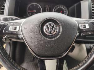 Black Volkswagen Transporter 2017 in Klaipeda, with an engine capacity of 1.97 L and mileage of 263 thousand km for 12500 €, photo 26 on AUTOMOTO.COM.LV