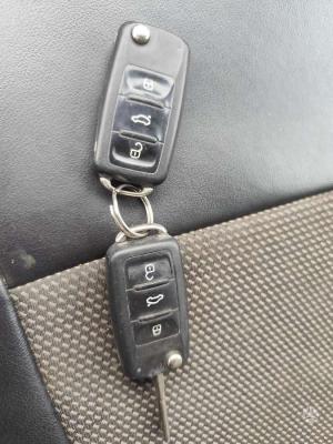 Black Volkswagen Transporter 2017 in Klaipeda, with an engine capacity of 1.97 L and mileage of 263 thousand km for 12500 €, photo 27 on AUTOMOTO.COM.LV