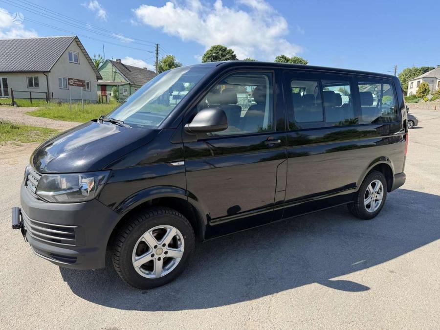 Black Volkswagen Transporter 2017 in Skaudvile, with an engine capacity of 1.97 L and mileage of 347 thousand km for 11700 €, photo 1 on AUTOMOTO.COM.LV