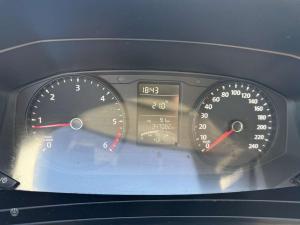 Black Volkswagen Transporter 2017 in Skaudvile, with an engine capacity of 1.97 L and mileage of 347 thousand km for 11700 €, photo 10 on AUTOMOTO.COM.LV