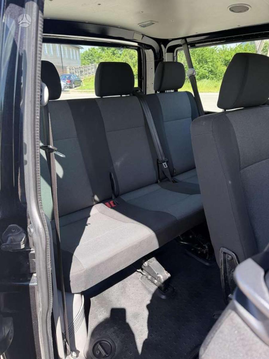Black Volkswagen Transporter 2017 in Skaudvile, with an engine capacity of 1.97 L and mileage of 347 thousand km for 11700 €, photo 14 on AUTOMOTO.COM.LV