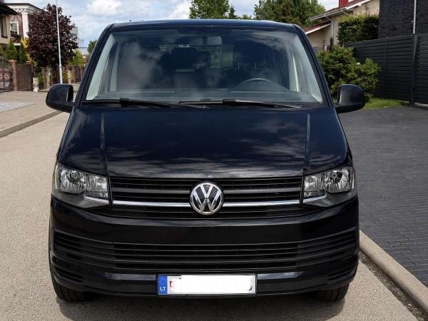 Melns Volkswagen Transporter 2017 Klaipėda, ar dzinēja tilpumu 1.97 L un nobraukumu 222 tūkst. km par 13500 €, foto 2 vietnē AUTOMOTO.COM.LV