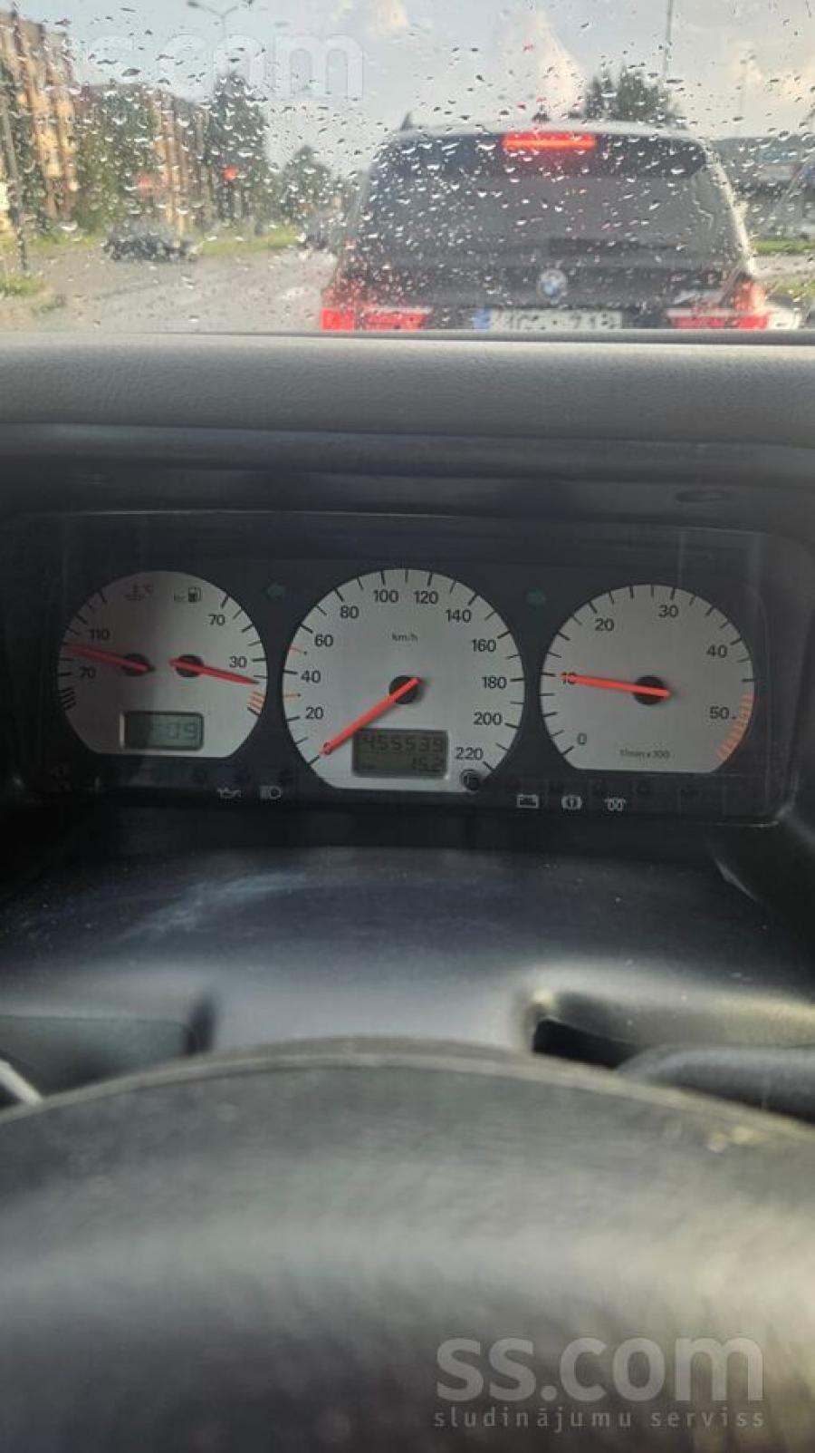 Melns Volkswagen Transporter 1997 Rēzekne, ar dzinēja tilpumu 2.50 L un nobraukumu 456 tūkst. km par 3200 €, foto 6 vietnē AUTOMOTO.COM.LV
