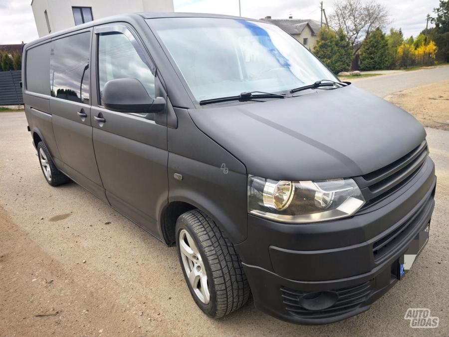 Melns Volkswagen Transporter 2006 Viļņa, ar dzinēja tilpumu 1.90 L un nobraukumu 301 tūkst. km par 5700 €, foto 4 vietnē AUTOMOTO.COM.LV
