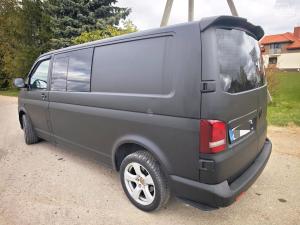 Melns Volkswagen Transporter 2006 Viļņa, ar dzinēja tilpumu 1.90 L un nobraukumu 301 tūkst. km par 5700 €, foto 6 vietnē AUTOMOTO.COM.LV