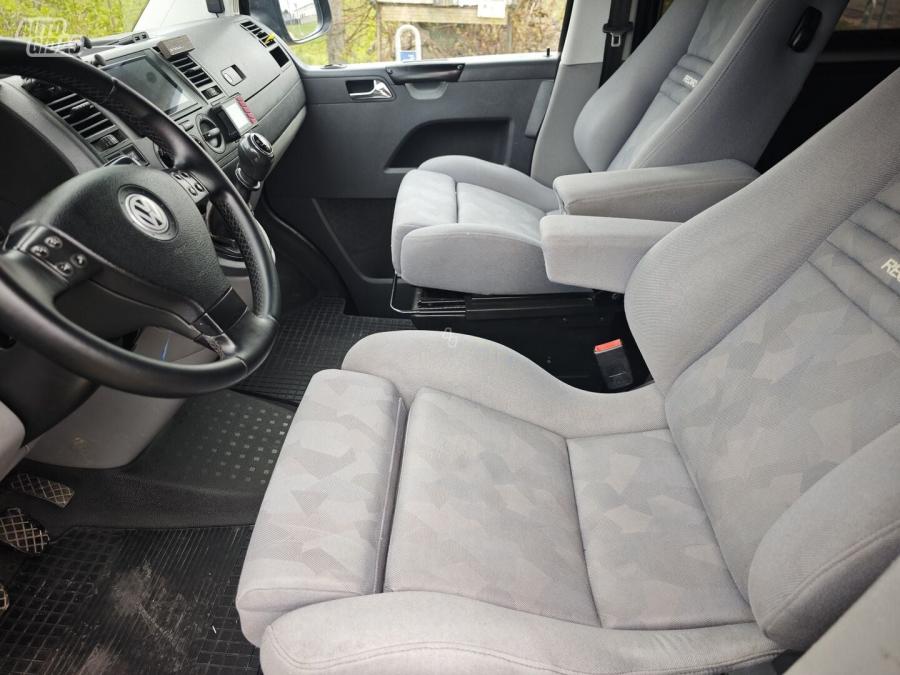 Melns Volkswagen Transporter 2006 Viļņa, ar dzinēja tilpumu 1.90 L un nobraukumu 301 tūkst. km par 5700 €, foto 9 vietnē AUTOMOTO.COM.LV