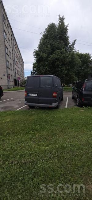 Melns Volkswagen Transporter 2006 Rīga, ar dzinēja tilpumu 1.90 L un nobraukumu 360 tūkst. km par 1700 €, foto 5 vietnē AUTOMOTO.COM.LV