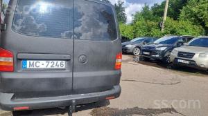 Melns Volkswagen Transporter 2006 Rīga, ar dzinēja tilpumu 2.50 L un nobraukumu 400 tūkst. km par 1700 €, foto 5 vietnē AUTOMOTO.COM.LV