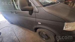 Black Volkswagen Transporter 2006 in Riga, with an engine capacity of 2.50 L and mileage of 400 thousand km for 1600 €, photo  on AUTOMOTO.COM.LV