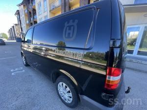 Black Volkswagen Transporter 2007 in Riga, with an engine capacity of 1.90 L and mileage of 400 thousand km for 3900 €, photo 3 on AUTOMOTO.COM.LV