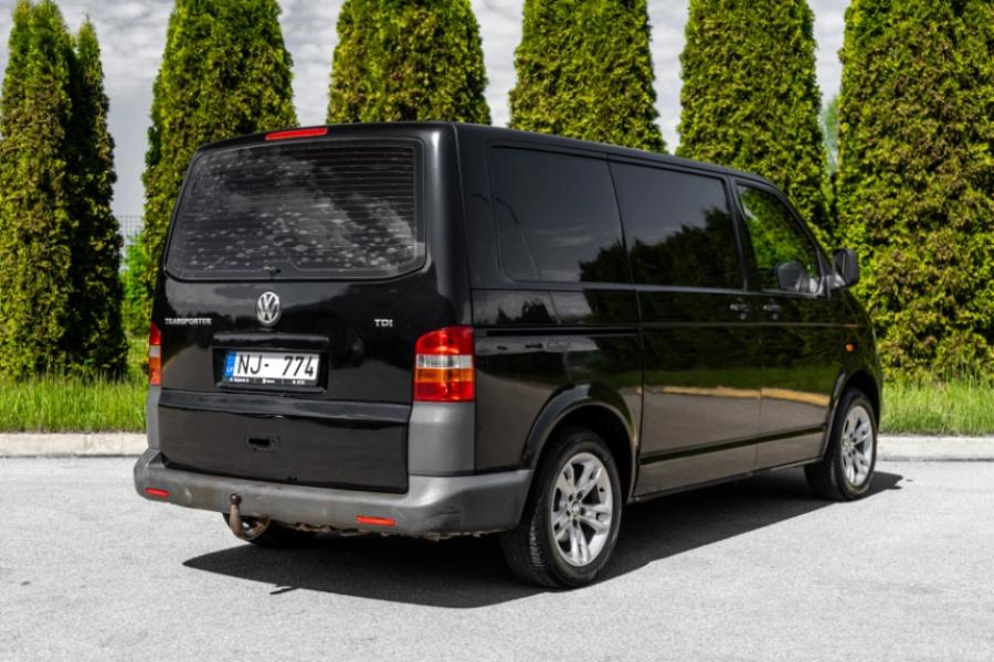 Melns Volkswagen Transporter 2007 Rīga, ar dzinēja tilpumu 1.90 L un nobraukumu 354 tūkst. km par 4590 €, foto 11 vietnē AUTOMOTO.COM.LV