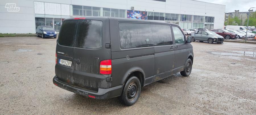 Black Volkswagen Transporter 2008 in Kaunas, with an engine capacity of 1.90 L and mileage of 509 thousand km for 3500 €, photo 8 on AUTOMOTO.COM.LV