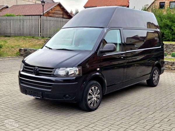 Melns Volkswagen Transporter 2010 Viļņa, ar dzinēja tilpumu 2.00 L un nobraukumu 367 tūkst. km par 8600 €, foto 3 vietnē AUTOMOTO.COM.LV