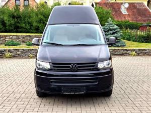 Black Volkswagen Transporter 2010 in Vilnius, with an engine capacity of 2.00 L and mileage of 367 thousand km for 8600 €, photo 12 on AUTOMOTO.COM.LV