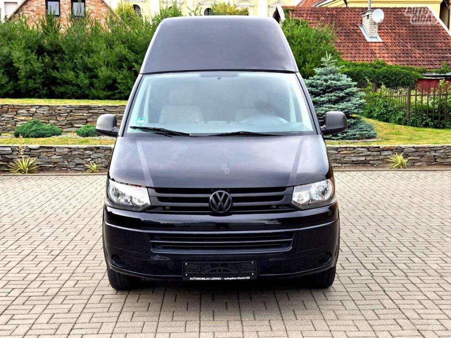 Black Volkswagen Transporter 2010 in Vilnius, with an engine capacity of 2.00 L and mileage of 367 thousand km for 8600 €, photo 12 on AUTOMOTO.COM.LV