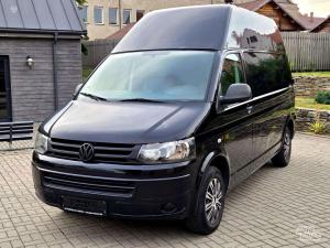 Black Volkswagen Transporter 2010 in Vilnius, with an engine capacity of 2.00 L and mileage of 367 thousand km for 8600 €, photo 15 on AUTOMOTO.COM.LV