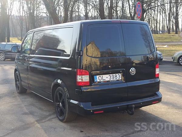 Black Volkswagen Transporter 2010 in Riga, with an engine capacity of 2.00 L and mileage of 0 thousand km for 8600 €, photo 5 on AUTOMOTO.COM.LV