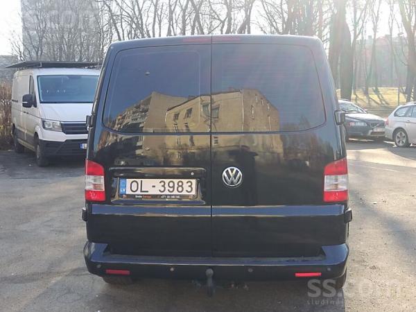 Black Volkswagen Transporter 2010 in Riga, with an engine capacity of 2.00 L and mileage of 0 thousand km for 8600 €, photo 6 on AUTOMOTO.COM.LV