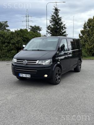 Melns Volkswagen Transporter 2012 Rīga, ar dzinēja tilpumu 2.00 L un nobraukumu 388 tūkst. km par 10500 €, foto  vietnē AUTOMOTO.COM.LV